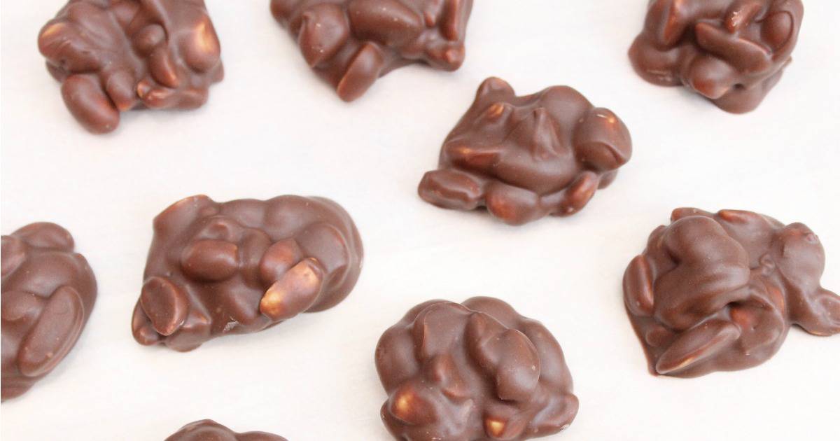 50 Easy No Bake Christmas Candy Recipes to Save Time Baking