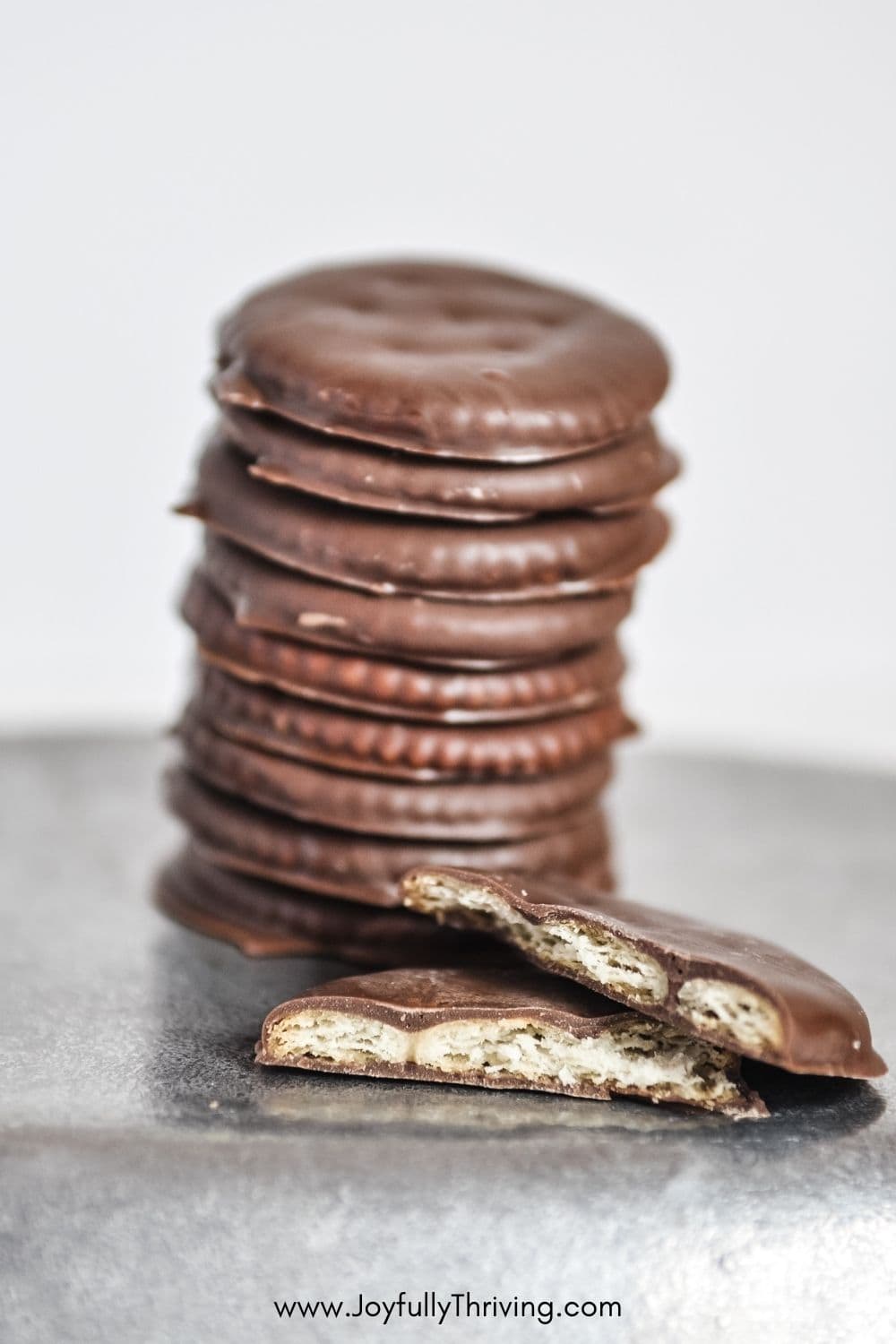 Fake It Frugal Thin Mints | A Copycat Thin Mints Recipe